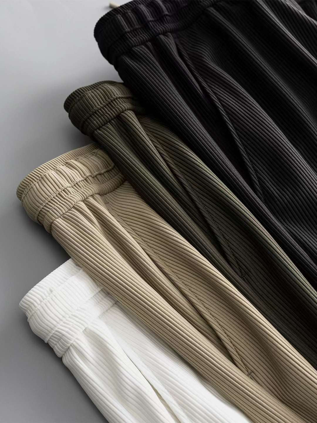 [自家品牌]百搭條紋長褲 – 179CM.Korea